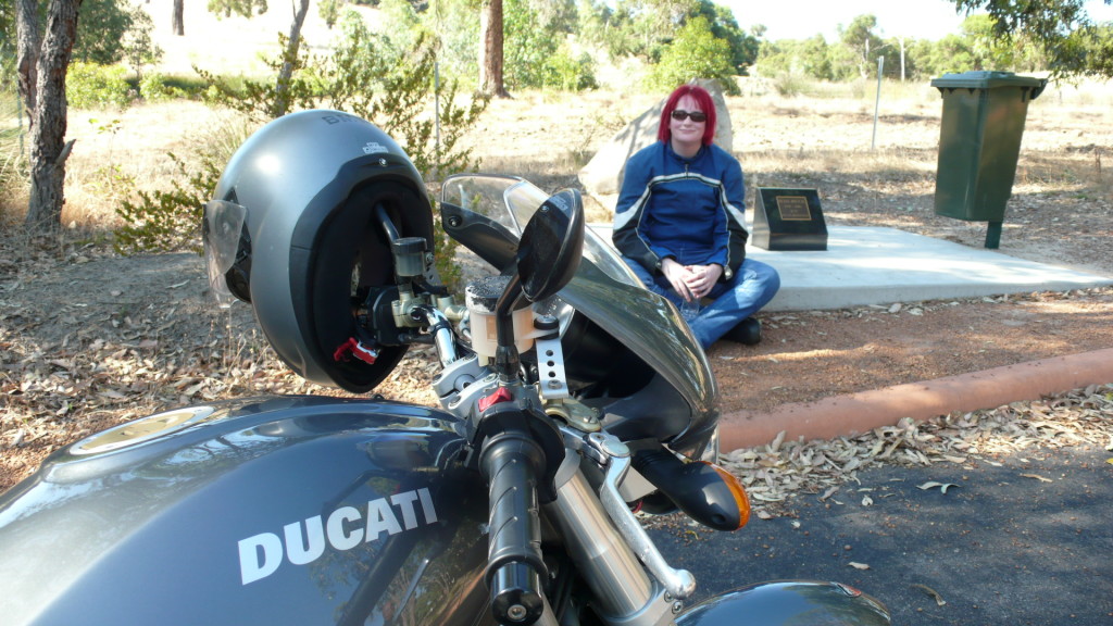 Australia - Sheila McQueen (issue 4) - OVERLAND magazine